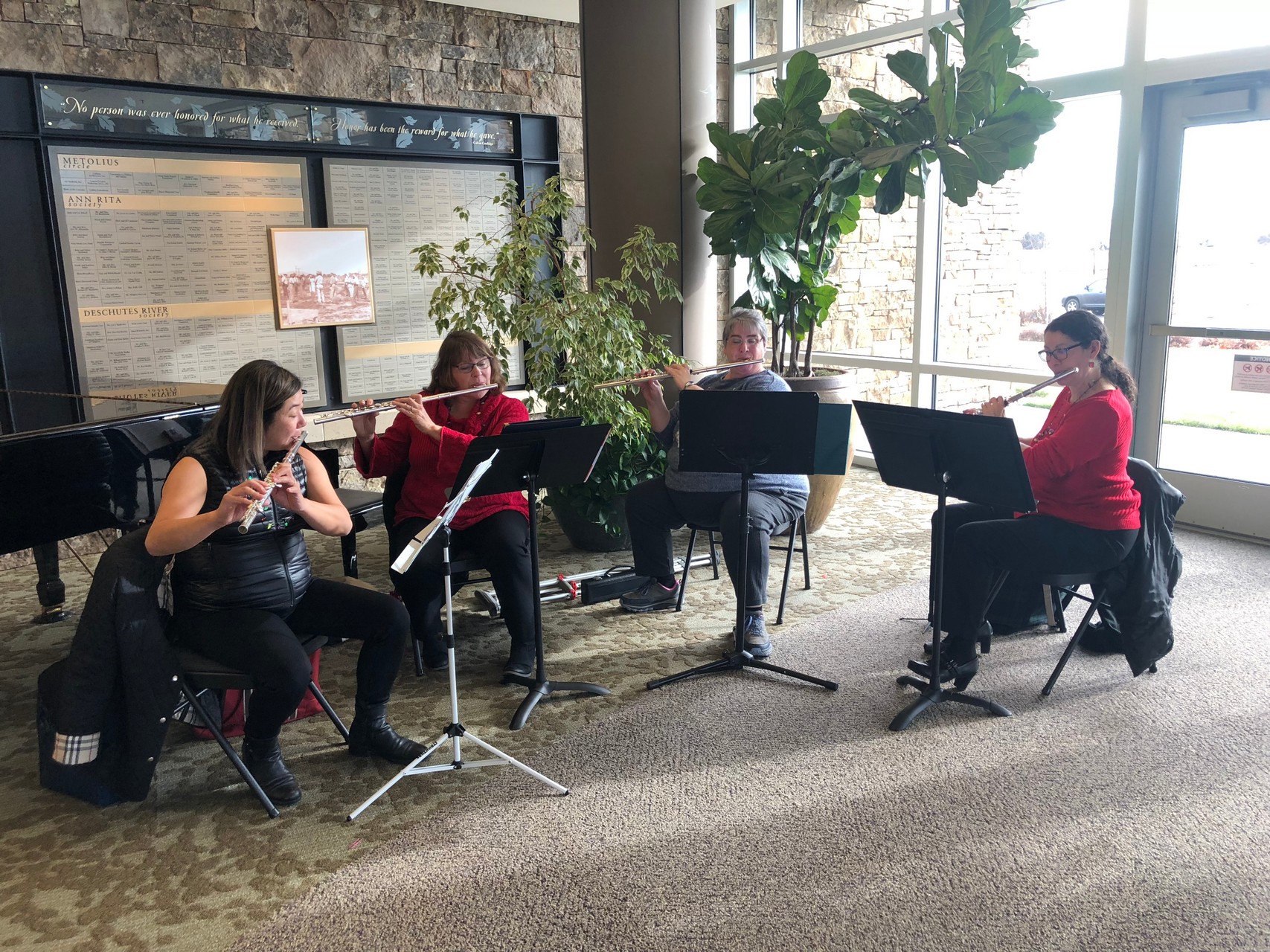 Quartet plays at St. Charles Redmond - Bend Pops Orchestra